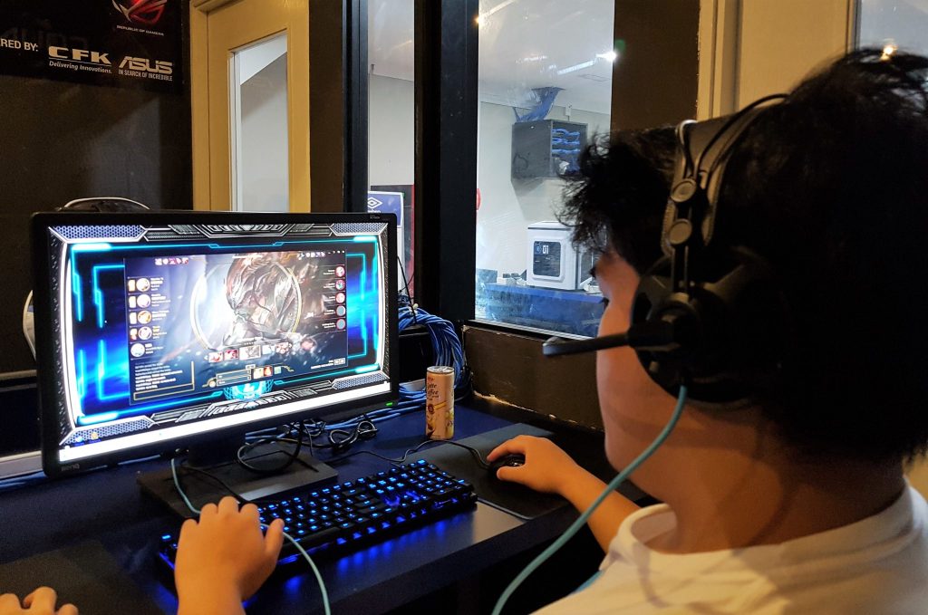 The duo leading a cyber cafe's revival - Biz Brunei