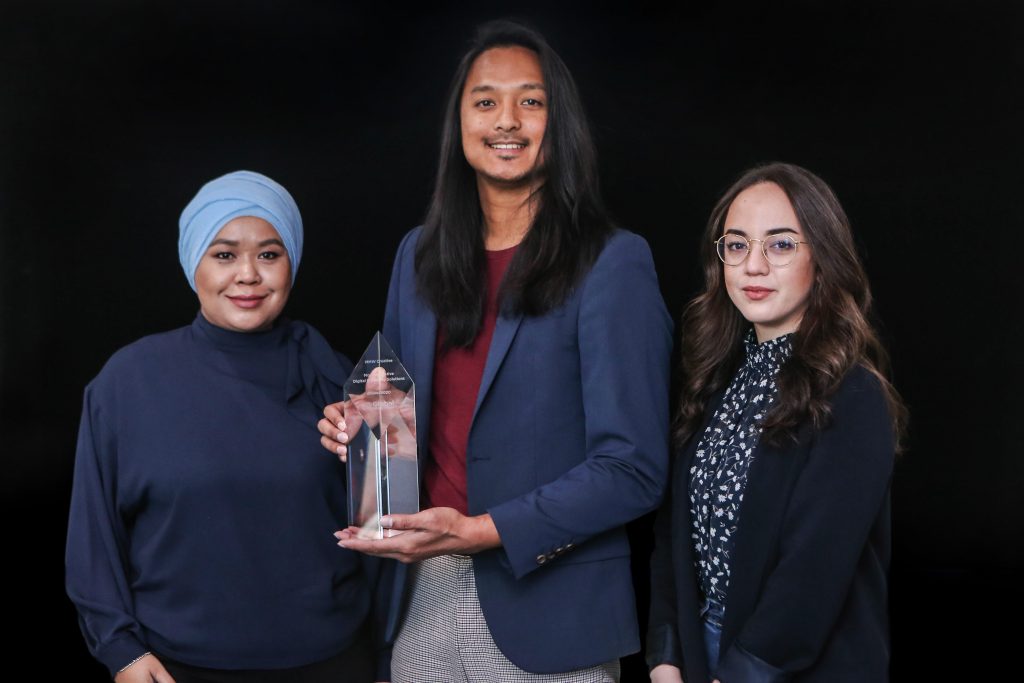 MixMedia wins Global Business Outlook Award for digital marketing - Biz ...