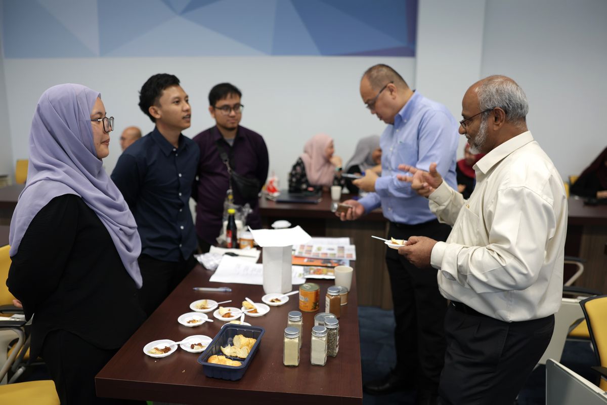 Brunei make first shipment of local products to Singapore's Mustafa ...